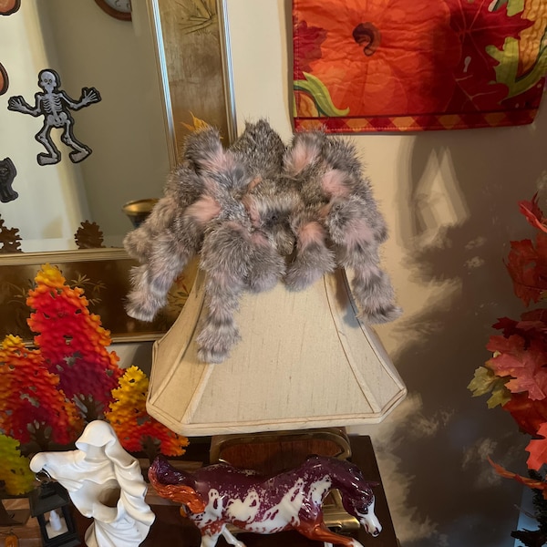 Realistic Tarantula Spider Poseable Shelf Decor Wall Mountable Faux ...