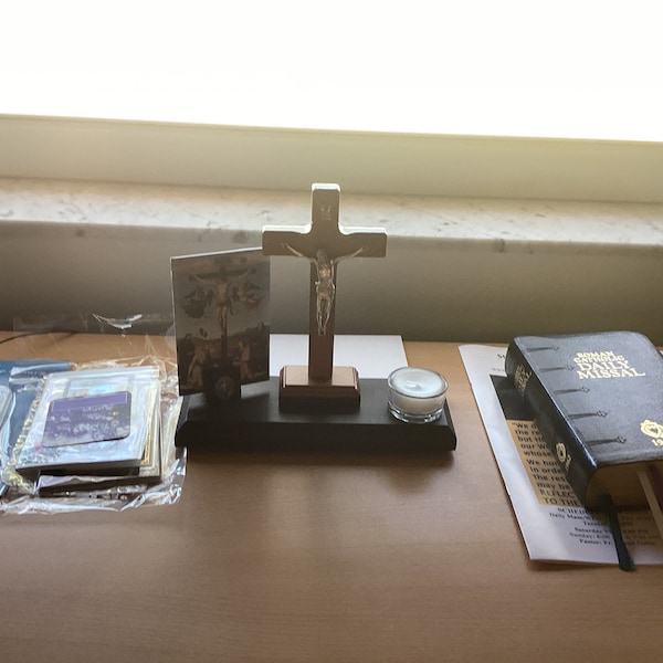 Vineyard Handcrafted Wood Fence. Prop, for Byers Choice Carolers or ...