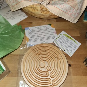 Finger Labyrinth, Breathing Tool, Meditation Labyrinth, Peace Corner ...