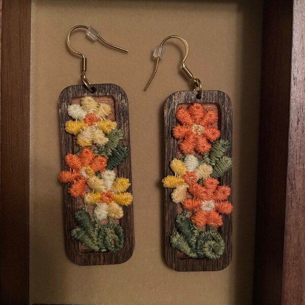 Vintage Lace Pendant, Personalized Initial Necklace, 13th Lace ...