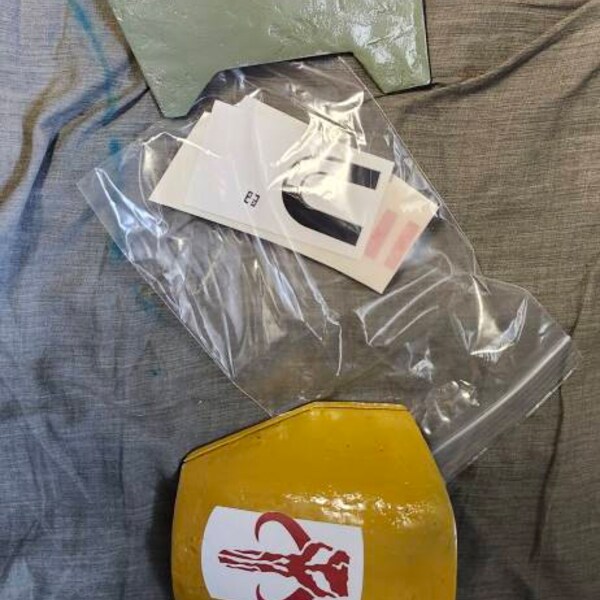 Battlestar Galactica BSG 75 Sci Fi Decal Bumper Sticker Starbuck Apollo ...