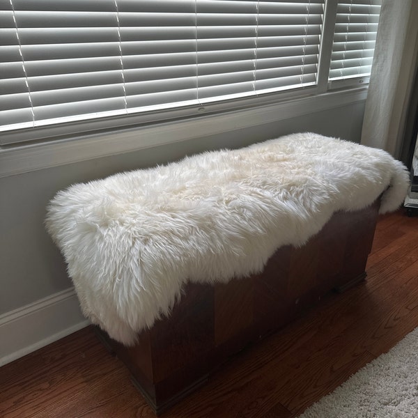 Genuine Sheepskin Area Rug, Quality Sheepskin Livingroom Rug, Natural ...