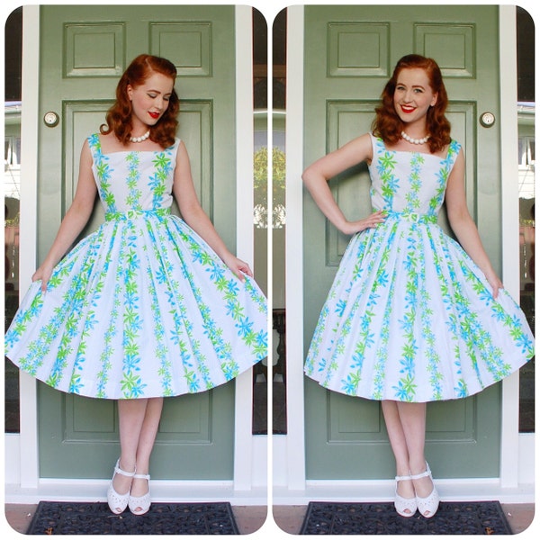 60s Vintage Mod Style, Cute Mod Mini Made by Mary T, Tiered Black Lace ...