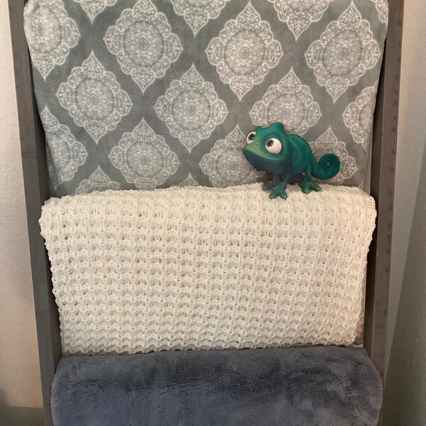 Tangled Pascal Cutout / Standee - Etsy