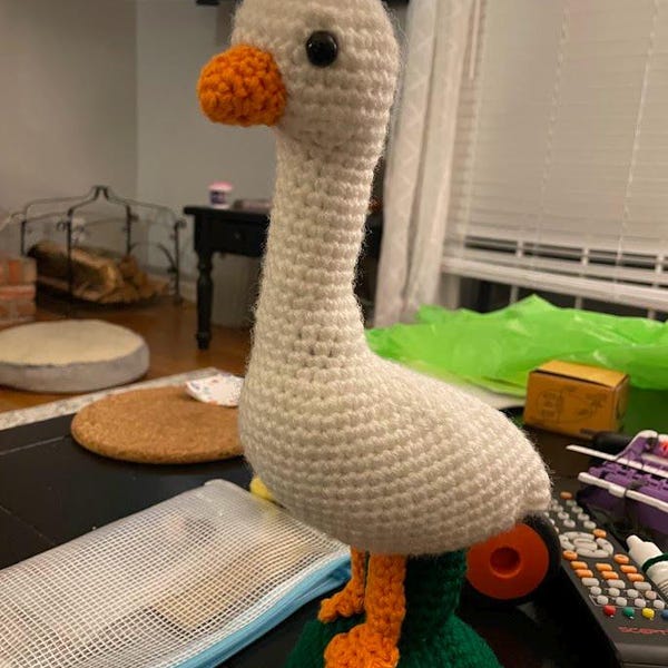 PATTERN ONLY Crochet Desk Goose PDF Pattern, Bonus: Rain Hat and Poncho ...