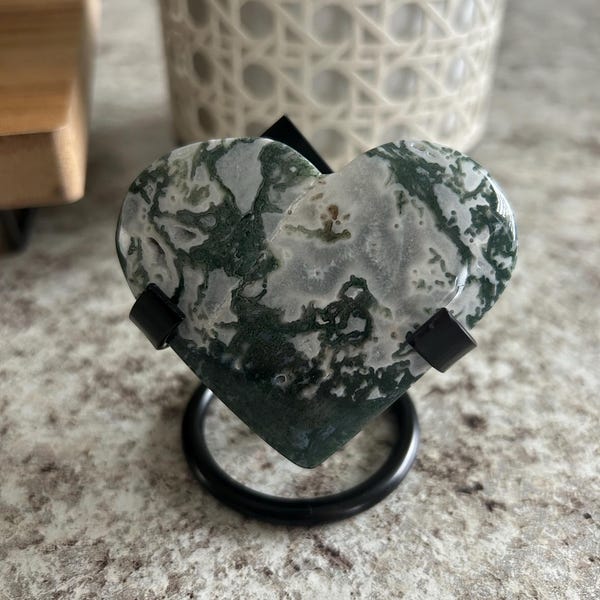 Neon Pink Aura Quartz Cluster UV Reactive Crystal Cute Kids Room Decor ...