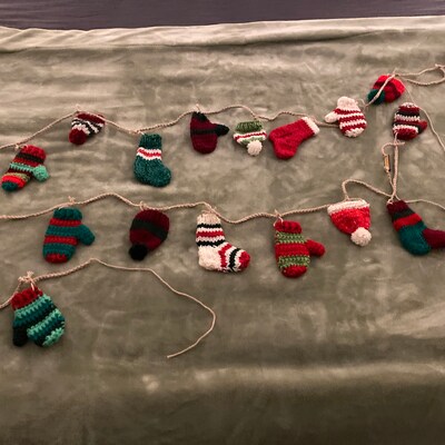 Mitten Key Chain / Handmade Mini Mitt Quarter Keeper Keychain / Mitten ...