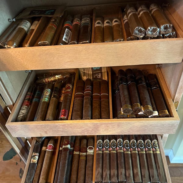 Boketto Limited Edition Humidor Powered With Boveda for 120 Cigars ...