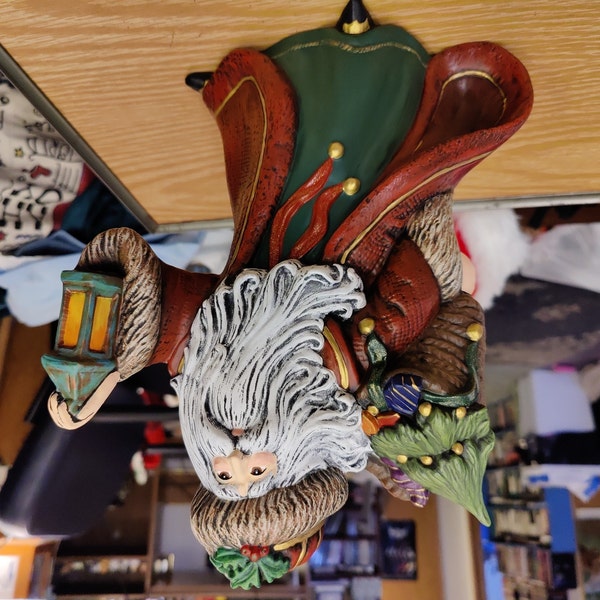 Creepy Hee Hee Ghost Looking up Standing on Skulls Figurine Halloween ...