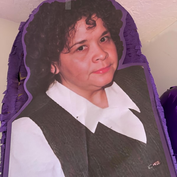 Yolanda Saldivar Portrait Pinata - Etsy