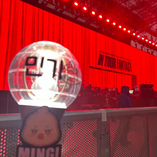 ATEEZ Graduation Cap Topper Glitter Cardstock Class of 2025 2026 Work ...