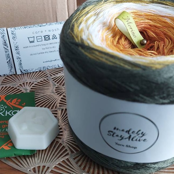 Fancy Fluffy MHC019 Moherino Crazy Yarn Cake Extrafine Superwash Merino ...