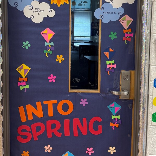 Teachers School Classroom Door Decoration/we’re Soaring Into Spring ...