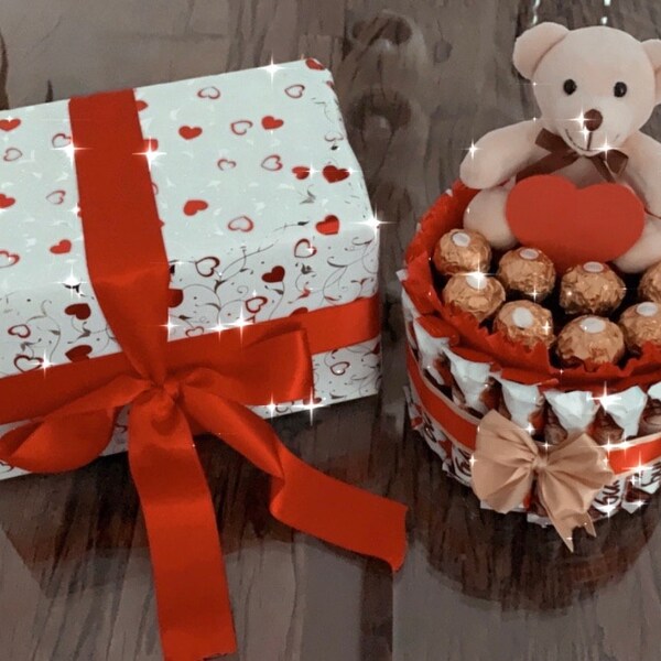 Merci Geschenk Torte Pralinentorte Geburtstag Weihnachten Jahrestag ...