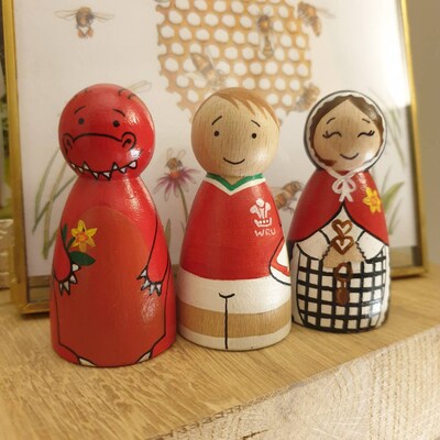 Multicultural Peg Dolls, International Traditional Costumes ...