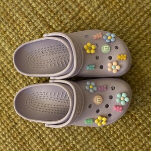 Black Flower Croc Charm. Rhinestone Croc Charms Set of 15 . - Etsy