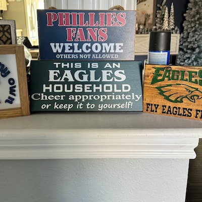 Have You Seen These Toilets Theyre Ginormous Christmas Elf Wood Sign ...