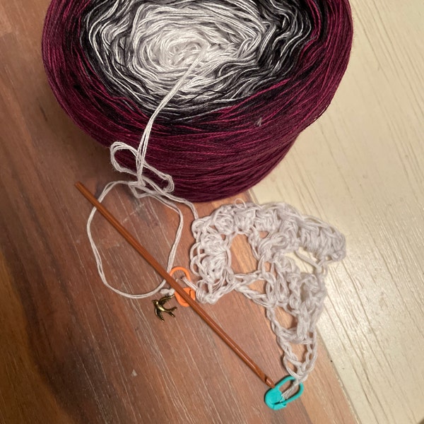 The Lady is A Vamp - Maroon and Black Yarn - Gradient Yarn - Burgundy ...