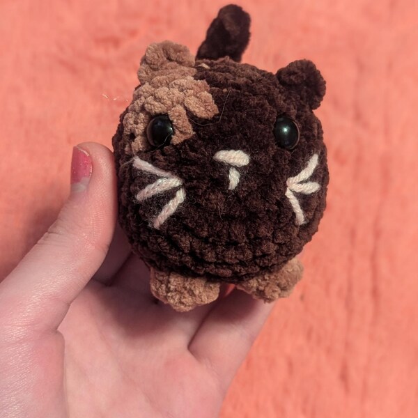 Mini Chonky Cat FREE NO SEW Crochet Pattern | Quick and Easy | Beginner ...