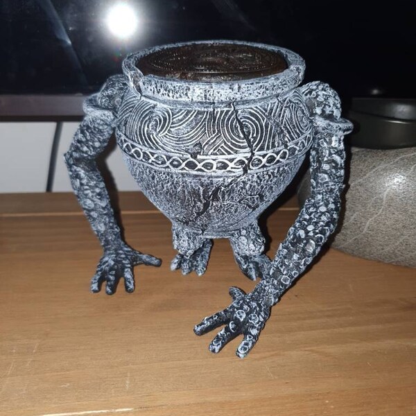 Sandstone Color Cute Cartoon Ashtray, Easter Island Yoga Stone Man ...