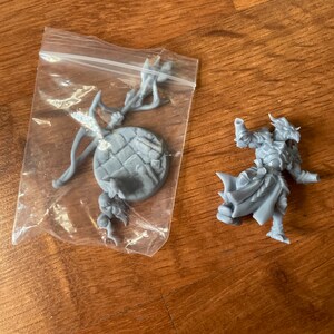 Dnd Dwarf Brewmaster Miniature Dungeons and Dragons DND - Etsy