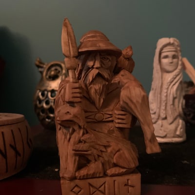 Zisa the Statue of Zisa Germanic Goddess - Etsy UK