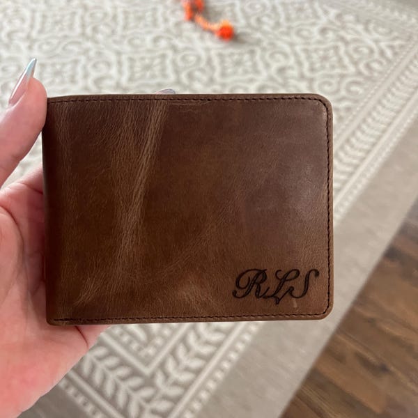 Hebrew, Arabic, Cyrillic Fonts Engraved Wallet, Personalized Genuine ...