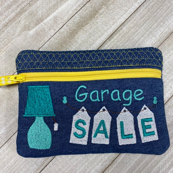 ITH Garage Sale Zipper Bag - Fully Lined - in the Hoop Zipper Bag ...
