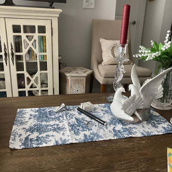 Toile Table Runner Colonial French Home Decor Black Gray Green Pink ...