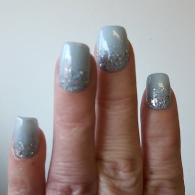 Ice Queen / Clear Icicle Nails With Holographic Silver Glitter, White ...