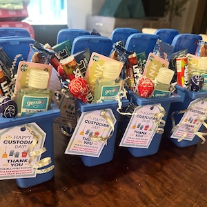 Custodian Day Appreciation Tag Printable / School Custodian Day Tag ...