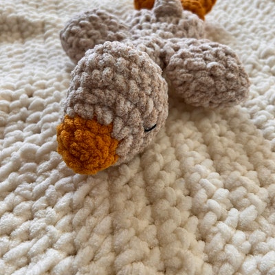 MINI Goldie Goose Knotted Lovey Crochet Goose PATTERN - Etsy