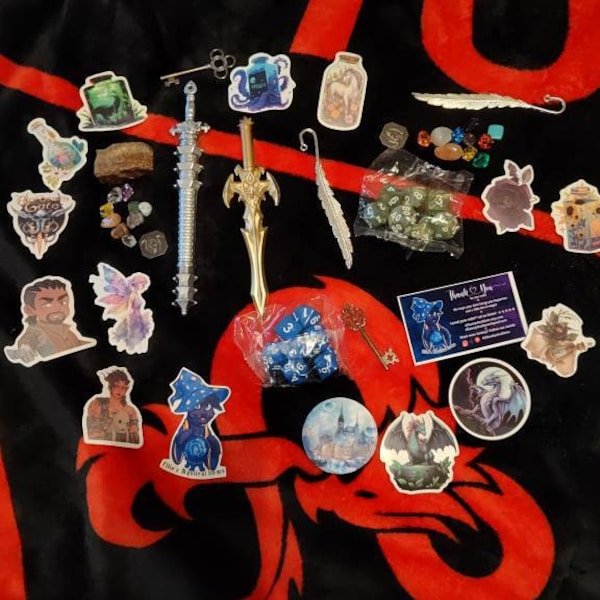 Fairytale Tear Drop Potion Bottle Apothecary, Small Magic Bookshelf ...