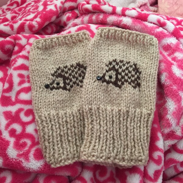 Handknitted Reindeer/fawn Fingerless Mittens/gloves - Brown - Etsy