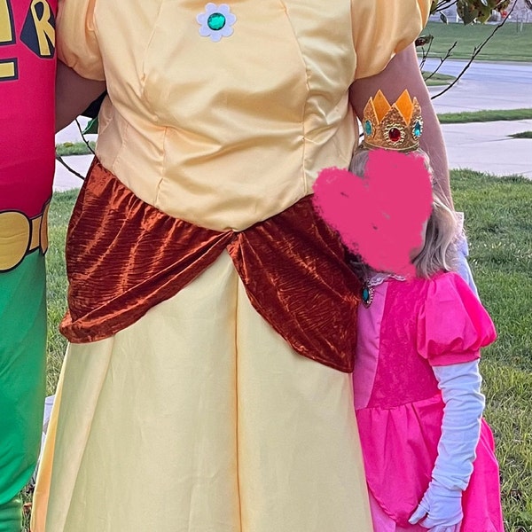 Classic Peach Cosplay Sewing Pattern, Princess Peach Costume Sewing ...