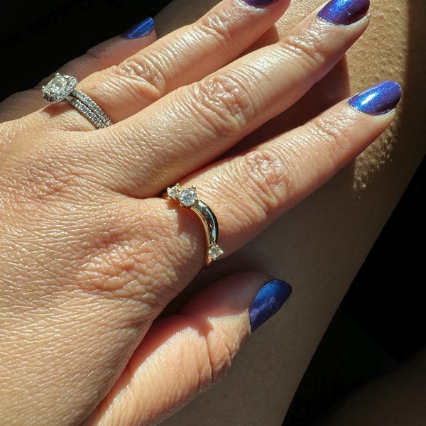 Curved Wedding Band Ring With Scattered Simulated Round Diamonds Gold ...