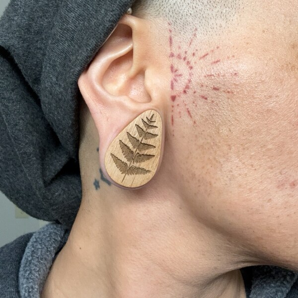 Teardrop Ear Plugs Fern - Wood Plugs - Floral Plugs - Dropshaped Plugs ...