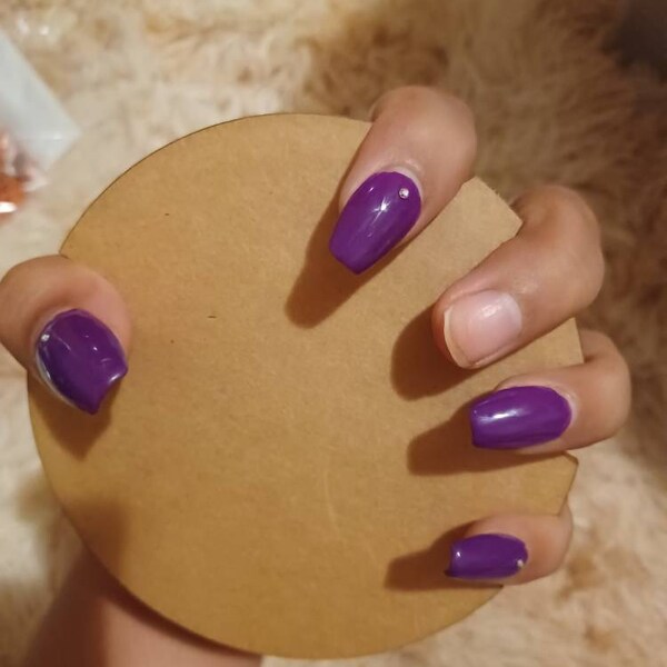 Nail Selfie, Nailfie, Selfie Photo Prop, Nail Photo Prop, DIY, Craft ...