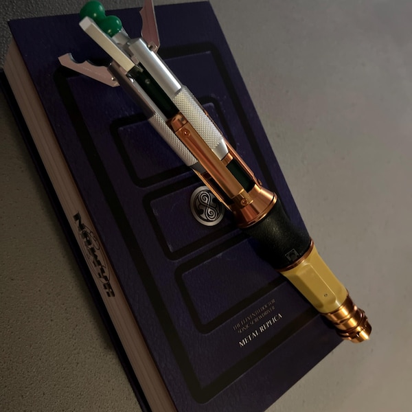 Doctor Who Psychic Paper Leather Replica Prop Matt Smith David Tennant ...