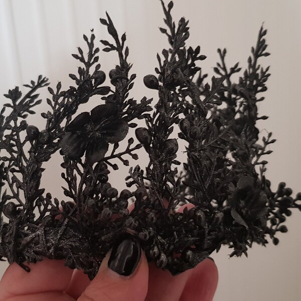 Black Flower Crown: Evil Queen Tiara, Halloween Wedding - Etsy