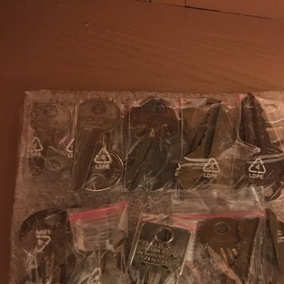 10 Pcs Vintage Keys, Flat Keys, Old Keys, Steampunk Keys, Strange Keys ...