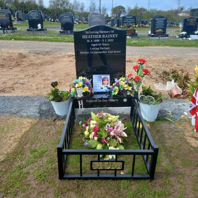 Grave Surround, Memorial Fence, Bespoke Memorial Fence, Handmade to ...