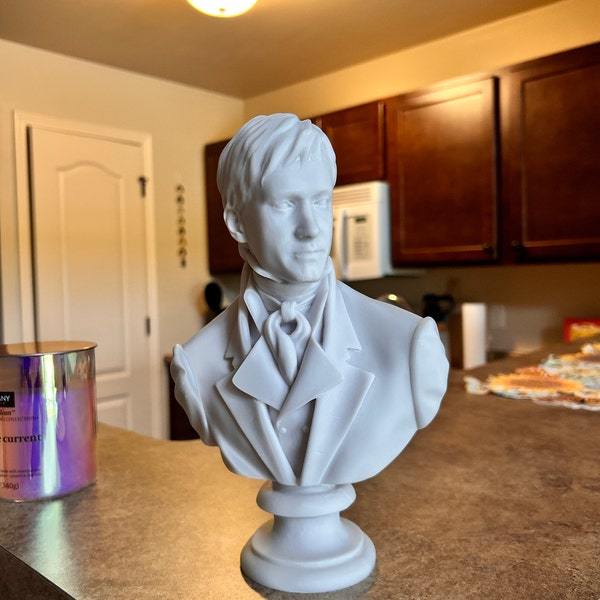 Mr. Darcy & Elizabeth Bennet Bust Statue, 25cm / 10 Inch - Pride and ...