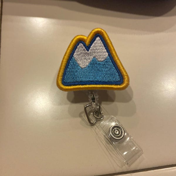 PEAK Scout's Badge Embroidered Iron-on Patch for Cosplay or Costume 1. ...