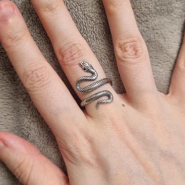 Half Face Gold Venus Ring, Venus Ring, Gold Fashion Ring, Fashion ...