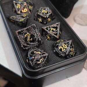 Beholder's Eye Liquid Core Dnd Dice Set for Role Playing Games , Dragon ...