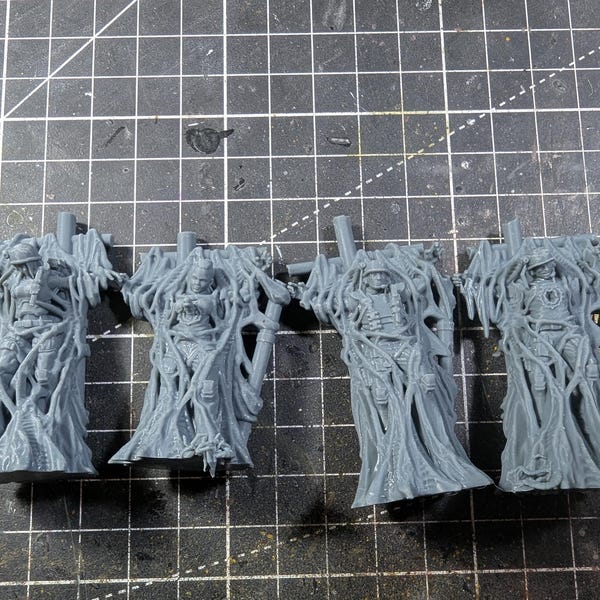 Colonial Marines Cocooned X 4 - Aliens - (sculpted by Papsikels) - Etsy