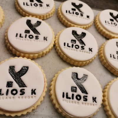 Logo Stamp & Cookie Cutter Personalized Cookie Stamp With Your Logo ...