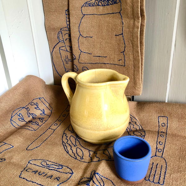 Hand Embroidered Dinner for 6 Linen Table Cloth With Plates Allocation ...