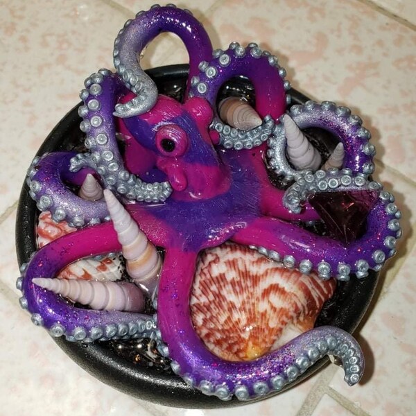 THORNTON HALL No.38 Octopus Tea Cup Signature Series Three Hand ...